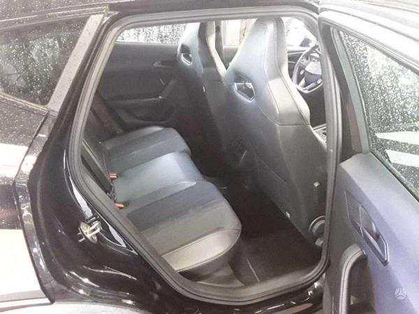 Melns Cupra Formentor 2021 Šauļi, ar dzinēja tilpumu 1.40 L un nobraukumu 170 tūkst. km par 18950 €, foto 8 vietnē AUTOMOTO.COM.LV