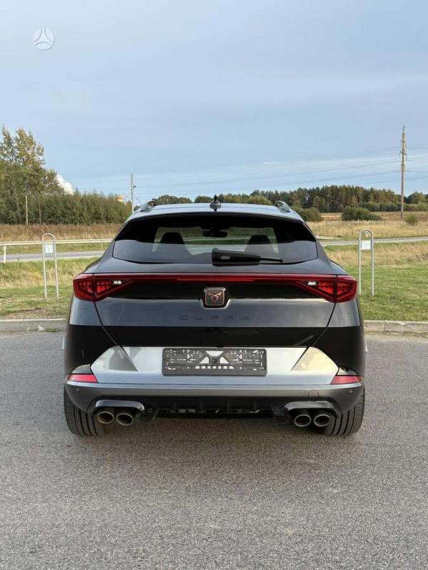 Черный Cupra Formentor 2021 в Каунас, объемом двигателя 1.98 л и пробегом 83 тыс. км за 25555 €, фото 6 на AUTOMOTO.COM.LV