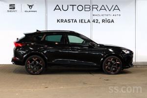 Черный Cupra Formentor 2022 в Рига, объемом двигателя 2.00 л и пробегом 67 тыс. км за 31000 €, фото 5 на AUTOMOTO.COM.LV
