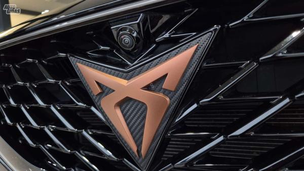 Melns Cupra Formentor 2022 Kauņa, ar dzinēja tilpumu 1.40 L un nobraukumu 67 tūkst. km par 30046 €, foto 3 vietnē AUTOMOTO.COM.LV