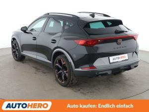Black Cupra Formentor 2022 in Kaunas, with an engine capacity of 1.50 L and mileage of 60 thousand km for 29394 €, photo 4 on AUTOMOTO.COM.LV