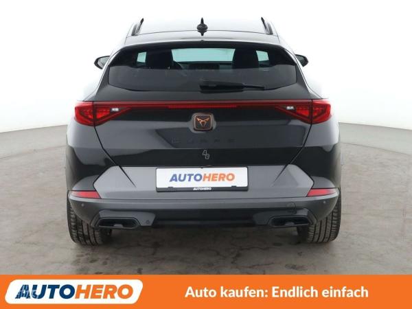Melns Cupra Formentor 2022 Kauņa, ar dzinēja tilpumu 1.50 L un nobraukumu 60 tūkst. km par 29394 €, foto 5 vietnē AUTOMOTO.COM.LV