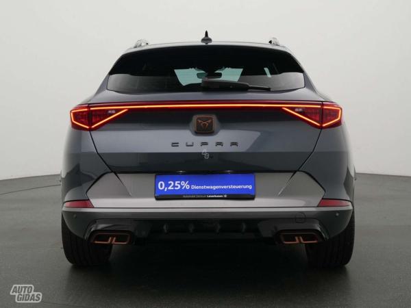 Melns Cupra Formentor 2022 Kauņa, ar dzinēja tilpumu 1.40 L un nobraukumu 36 tūkst. km par 27538 €, foto 4 vietnē AUTOMOTO.COM.LV