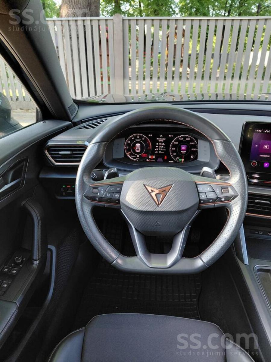 Melns Cupra Formentor 2022 Rīga, ar dzinēja tilpumu 1.50 L un nobraukumu 36 tūkst. km par 22500 €, foto 12 vietnē AUTOMOTO.COM.LV