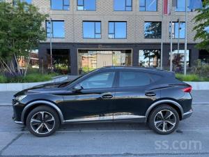 Черный Cupra Formentor 2022 в Рига, объемом двигателя 1.50 л и пробегом 37 тыс. км за 23500 €, фото 5 на AUTOMOTO.COM.LV