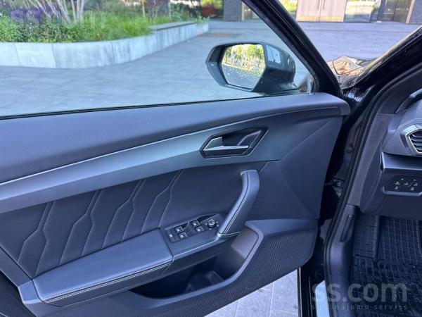 Черный Cupra Formentor 2022 в Рига, объемом двигателя 1.50 л и пробегом 37 тыс. км за 22500 €, фото 10 на AUTOMOTO.COM.LV