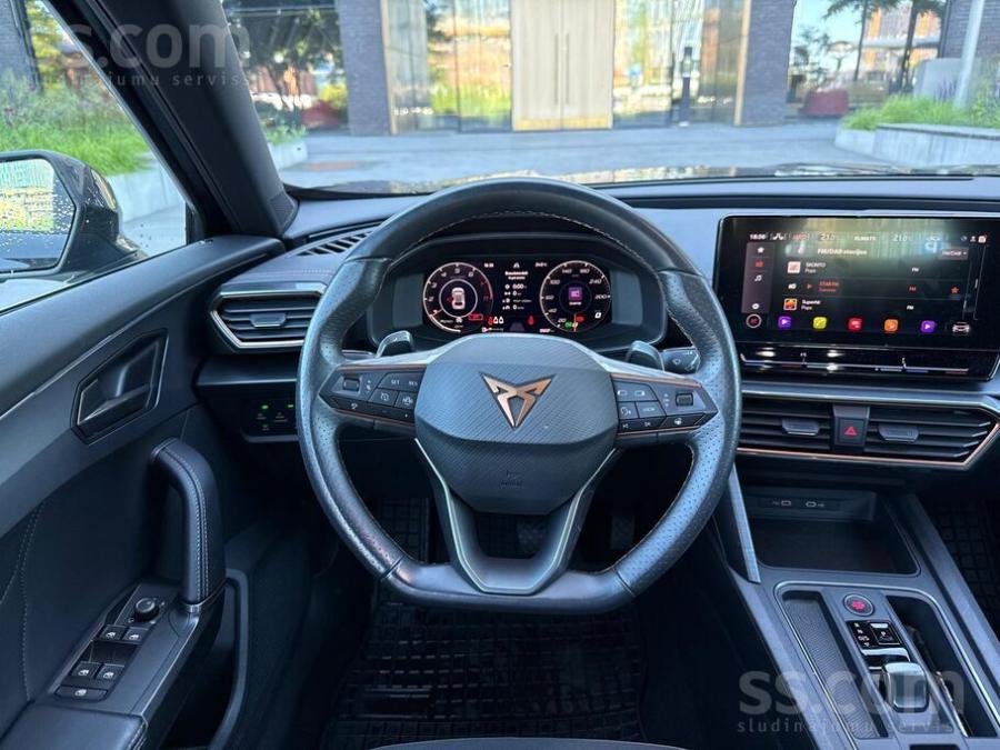 Черный Cupra Formentor 2022 в Рига, объемом двигателя 1.50 л и пробегом 37 тыс. км за 23500 €, фото 15 на AUTOMOTO.COM.LV