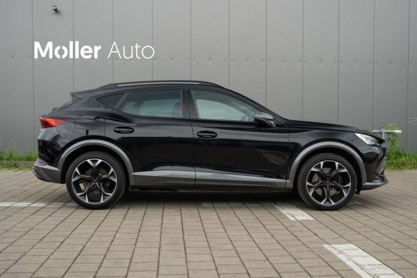 Black Cupra Formentor 2022 in Vilnius, with an engine capacity of 1.40 L and mileage of 119 thousand km for 24500 €, photo 7 on AUTOMOTO.COM.LV
