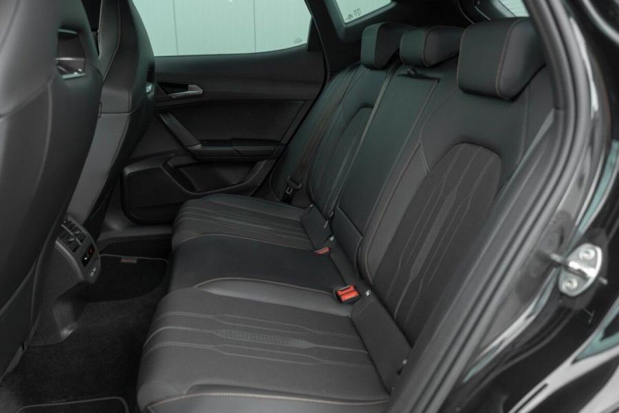 Black Cupra Formentor 2022 in Vilnius, with an engine capacity of 1.40 L and mileage of 119 thousand km for 24500 €, photo 10 on AUTOMOTO.COM.LV