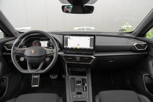Black Cupra Formentor 2022 in Vilnius, with an engine capacity of 1.40 L and mileage of 119 thousand km for 24500 €, photo 17 on AUTOMOTO.COM.LV