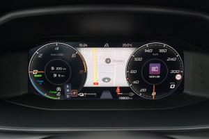 Black Cupra Formentor 2022 in Vilnius, with an engine capacity of 1.40 L and mileage of 119 thousand km for 24500 €, photo 21 on AUTOMOTO.COM.LV