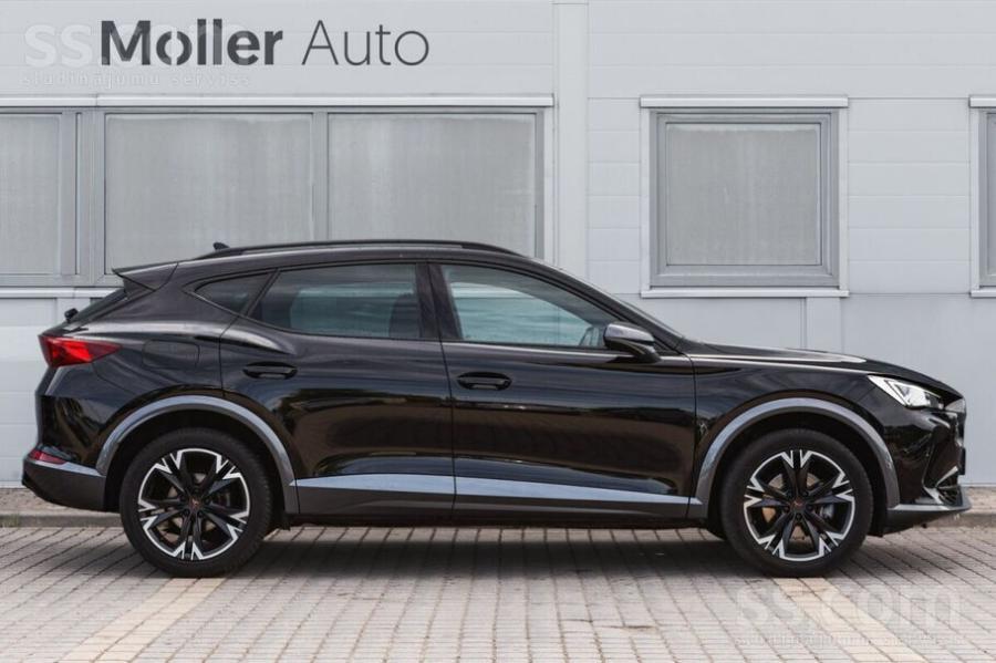 Melns Cupra Formentor 2022 Ventspils, ar dzinēja tilpumu 1.50 L un nobraukumu 76 tūkst. km par 24750 €, foto 7 vietnē AUTOMOTO.COM.LV