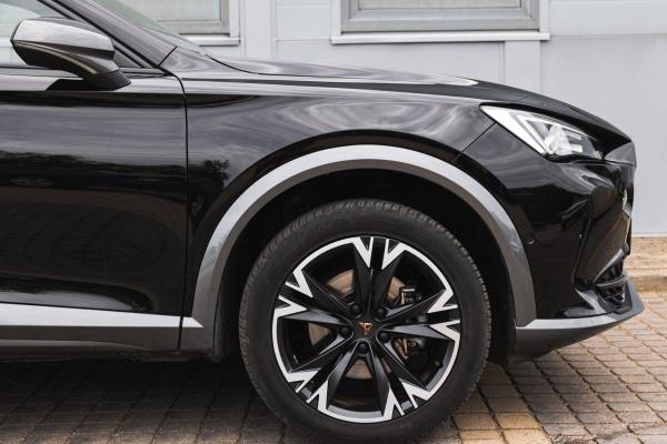 Черный Cupra Formentor 2022 в Вентспилс, объемом двигателя 1.50 л и пробегом 76 тыс. км за 25750 €, фото 9 на AUTOMOTO.COM.LV