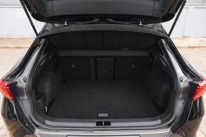 Melns Cupra Formentor 2022 Ventspils, ar dzinēja tilpumu 1.50 L un nobraukumu 76 tūkst. km par 25750 €, foto 14 vietnē AUTOMOTO.COM.LV