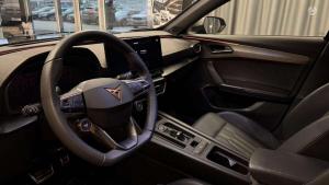 Melns Cupra Formentor 2022 Rīga, ar dzinēja tilpumu 1.98 L un nobraukumu 48 tūkst. km par 28500 €, foto 10 vietnē AUTOMOTO.COM.LV