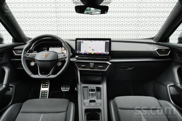 Black Cupra Formentor 2022 in Riga, with an engine capacity of 1.40 L and mileage of 93 thousand km for 26800 €, photo 6 on AUTOMOTO.COM.LV