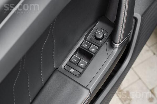 Black Cupra Formentor 2022 in Riga, with an engine capacity of 1.40 L and mileage of 93 thousand km for 26800 €, photo 8 on AUTOMOTO.COM.LV