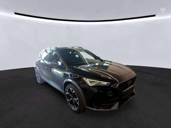 Melns Cupra Formentor 2022 Viļņa, ar dzinēja tilpumu 1.40 L un nobraukumu 34 tūkst. km par 24200 €, foto 2 vietnē AUTOMOTO.COM.LV
