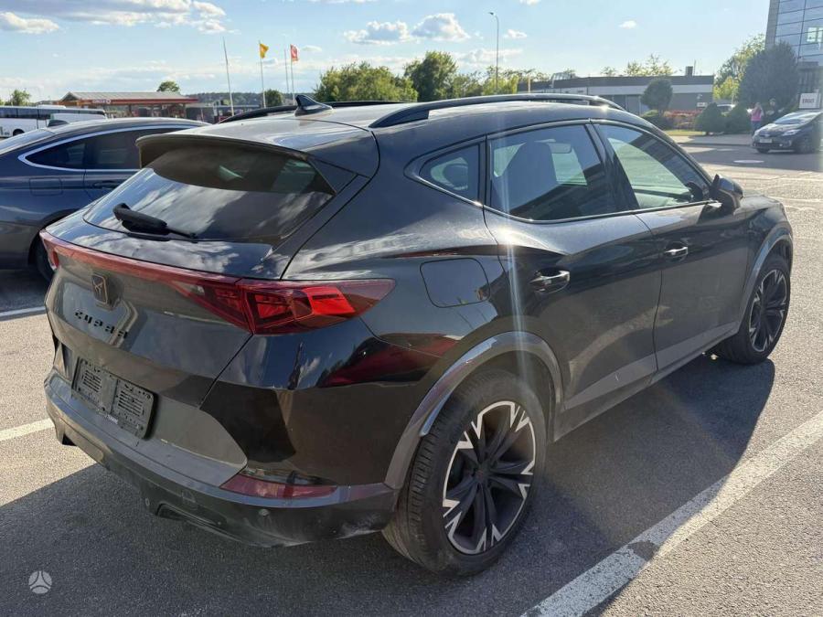 Черный Cupra Formentor 2022 в Вильнюс, объемом двигателя 1.97 л и пробегом 208 тыс. км за 11200 €, фото 4 на AUTOMOTO.COM.LV