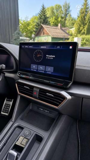 Black Cupra Formentor 2022 in Vilnius, with an engine capacity of 1.98 L and mileage of 132 thousand km for 26500 €, photo 16 on AUTOMOTO.COM.LV