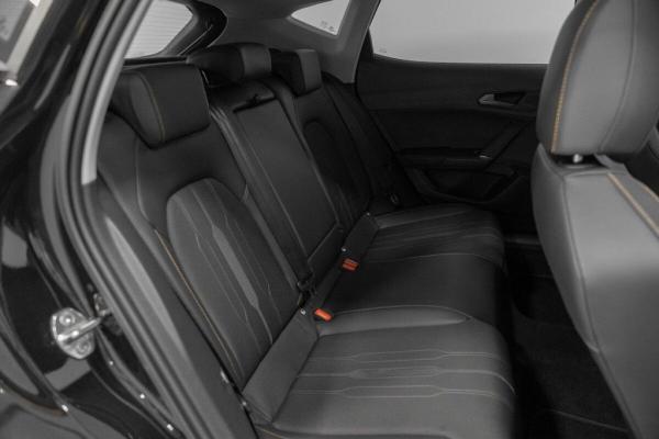 Black Cupra Formentor 2022 in Vilnius, with an engine capacity of 1.40 L and mileage of 102 thousand km for 23950 €, photo 9 on AUTOMOTO.COM.LV
