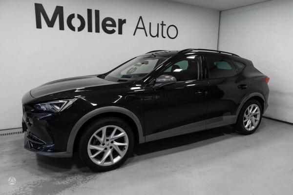 Black Cupra Formentor 2022 in Vilnius, with an engine capacity of 1.40 L and mileage of 102 thousand km for 23950 €, photo 3 on AUTOMOTO.COM.LV
