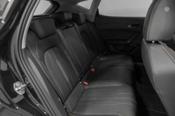 Black Cupra Formentor 2022 in Vilnius, with an engine capacity of 1.40 L and mileage of 102 thousand km for 23950 €, photo 9 on AUTOMOTO.COM.LV