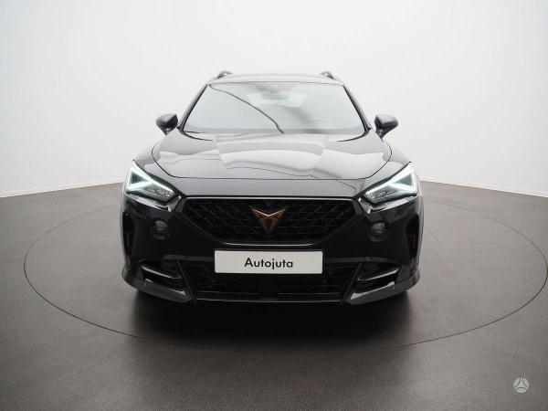 Черный Cupra Formentor 2022 в Вильнюс, объемом двигателя 2.48 л и пробегом 108 тыс. км за 33900 €, фото 3 на AUTOMOTO.COM.LV