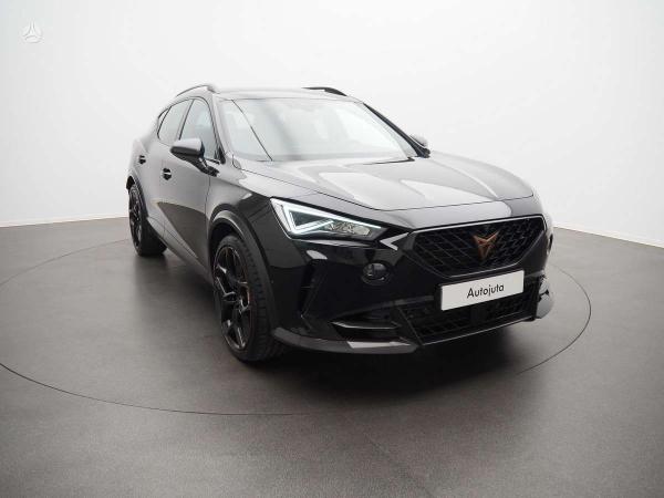 Черный Cupra Formentor 2022 в Вильнюс, объемом двигателя 2.48 л и пробегом 108 тыс. км за 33900 €, фото 4 на AUTOMOTO.COM.LV