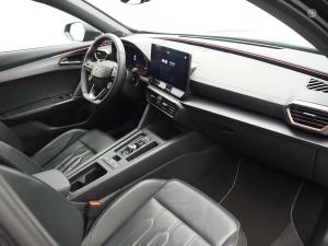 Black Cupra Formentor 2022 in Vilnius, with an engine capacity of 2.48 L and mileage of 108 thousand km for 33900 €, photo 12 on AUTOMOTO.COM.LV