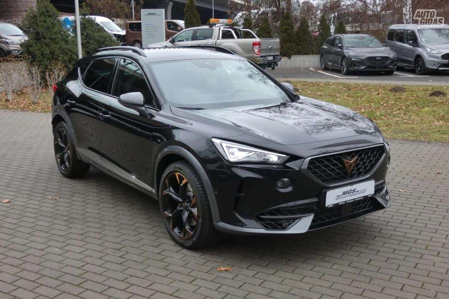 Melns Cupra Formentor 2023 Kauņa, ar dzinēja tilpumu 2.00 L un nobraukumu 92 tūkst. km par 32649 €, foto 3 vietnē AUTOMOTO.COM.LV