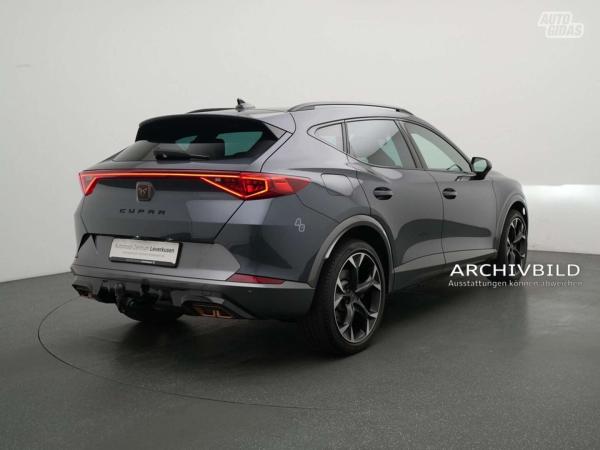 Melns Cupra Formentor 2023 Kauņa, ar dzinēja tilpumu 1.40 L un nobraukumu 48 tūkst. km par 32688 €, foto 2 vietnē AUTOMOTO.COM.LV