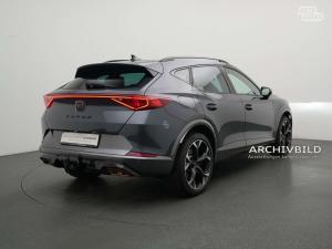 Melns Cupra Formentor 2023 Kauņa, ar dzinēja tilpumu 1.40 L un nobraukumu 48 tūkst. km par 32688 €, foto 2 vietnē AUTOMOTO.COM.LV
