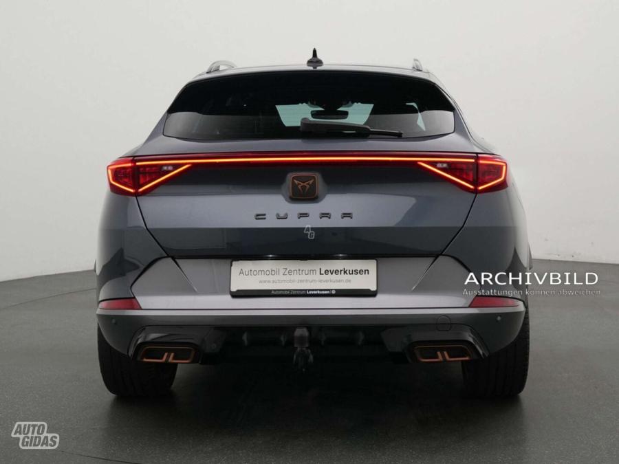 Melns Cupra Formentor 2023 Kauņa, ar dzinēja tilpumu 1.40 L un nobraukumu 48 tūkst. km par 32688 €, foto 4 vietnē AUTOMOTO.COM.LV