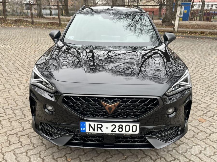Черный Cupra Formentor 2023 в Рига, объемом двигателя 2.00 л и пробегом 16 тыс. км за 30900 €, фото 7 на AUTOMOTO.COM.LV