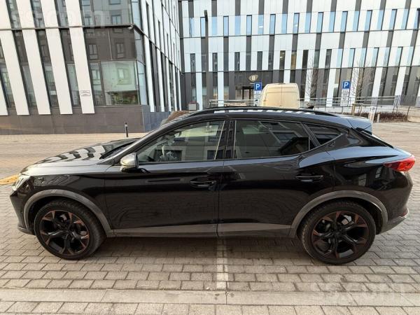 Black Cupra Formentor 2023 in Riga, with an engine capacity of 2.00 L and mileage of 34 thousand km for 29500 €, photo 3 on AUTOMOTO.COM.LV