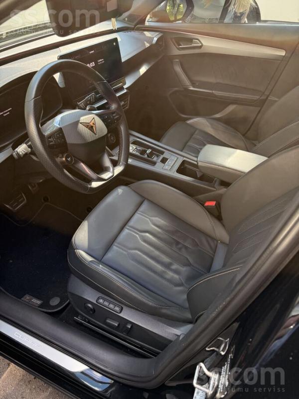 Black Cupra Formentor 2023 in Riga, with an engine capacity of 2.00 L and mileage of 34 thousand km for 29500 €, photo 6 on AUTOMOTO.COM.LV