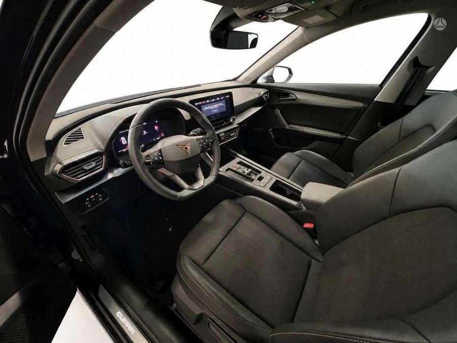 Черный Cupra Formentor 2023 в Каунас, объемом двигателя 1.40 л и пробегом 25 тыс. км за 23800 €, фото 9 на AUTOMOTO.COM.LV