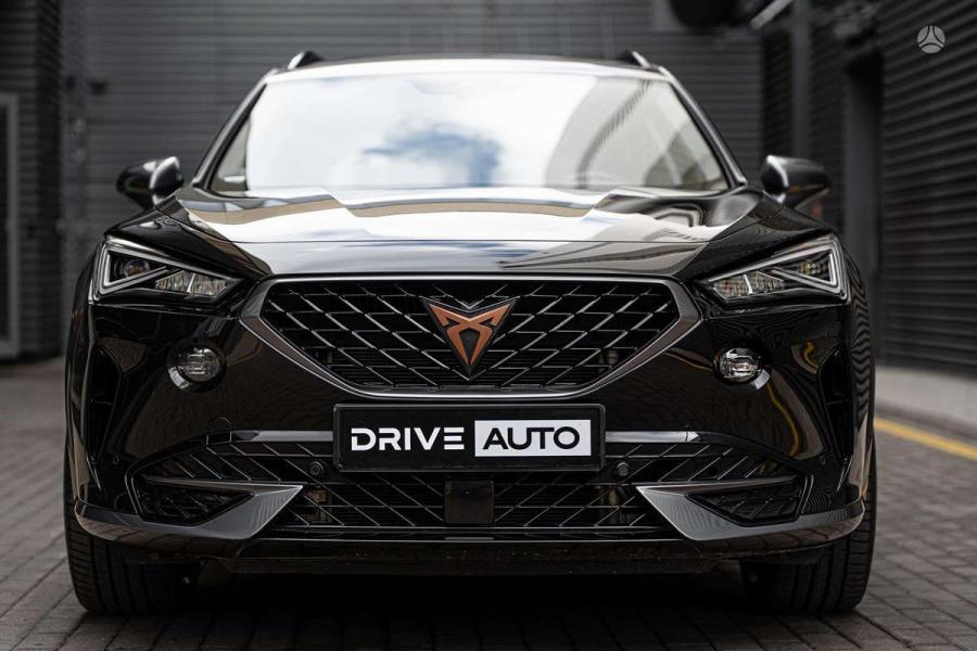 Черный Cupra Formentor 2023 в Вильнюс, объемом двигателя 1.40 л и пробегом 63 тыс. км за 23490 €, фото 31 на AUTOMOTO.COM.LV