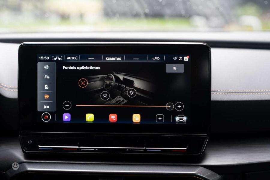 Черный Cupra Formentor 2023 в Вильнюс, объемом двигателя 1.40 л и пробегом 63 тыс. км за 23490 €, фото 36 на AUTOMOTO.COM.LV