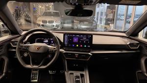 Melns Cupra Formentor 2023 Rīga, ar dzinēja tilpumu 2.00 L un nobraukumu 35 tūkst. km par 30990 €, foto 15 vietnē AUTOMOTO.COM.LV