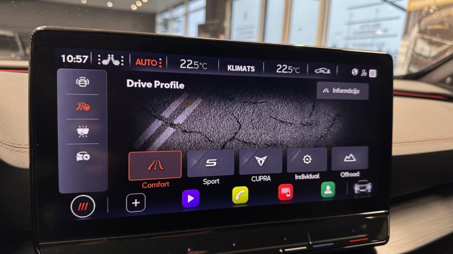Melns Cupra Formentor 2023 Rīga, ar dzinēja tilpumu 2.00 L un nobraukumu 35 tūkst. km par 30990 €, foto 21 vietnē AUTOMOTO.COM.LV