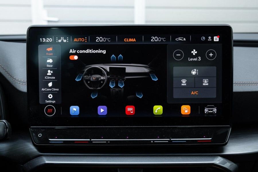 Melns Cupra Formentor 2023 Jelgava, ar dzinēja tilpumu 2.00 L un nobraukumu 85 tūkst. km par 25900 €, foto 15 vietnē AUTOMOTO.COM.LV