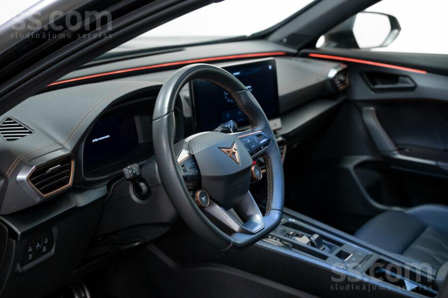 Melns Cupra Formentor 2023 Rīga, ar dzinēja tilpumu 2.00 L un nobraukumu 54 tūkst. km par 27500 €, foto 10 vietnē AUTOMOTO.COM.LV