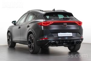 Melns Cupra Formentor 2023 Rīga, ar dzinēja tilpumu 2.00 L un nobraukumu 54 tūkst. km par 27500 €, foto 14 vietnē AUTOMOTO.COM.LV