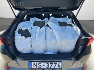 Черный Cupra Formentor 2023 в Рига, объемом двигателя 1.50 л и пробегом 24 тыс. км за 24990 €, фото 18 на AUTOMOTO.COM.LV