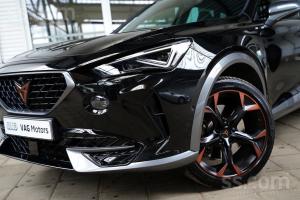 Black Cupra Formentor 2023 in Riga, with an engine capacity of 2.00 L and mileage of 35 thousand km for 29990 €, photo 3 on AUTOMOTO.COM.LV