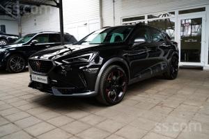 Black Cupra Formentor 2023 in Riga, with an engine capacity of 2.00 L and mileage of 35 thousand km for 29990 €, photo 4 on AUTOMOTO.COM.LV