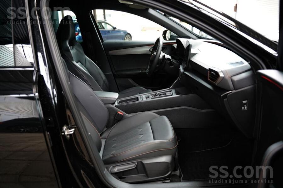 Black Cupra Formentor 2023 in Riga, with an engine capacity of 2.00 L and mileage of 35 thousand km for 29990 €, photo 20 on AUTOMOTO.COM.LV