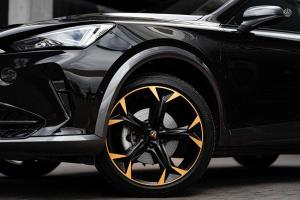 Черный Cupra Formentor 2023 в Вильнюс, объемом двигателя 1.40 л и пробегом 23 тыс. км за 23900 €, фото 13 на AUTOMOTO.COM.LV